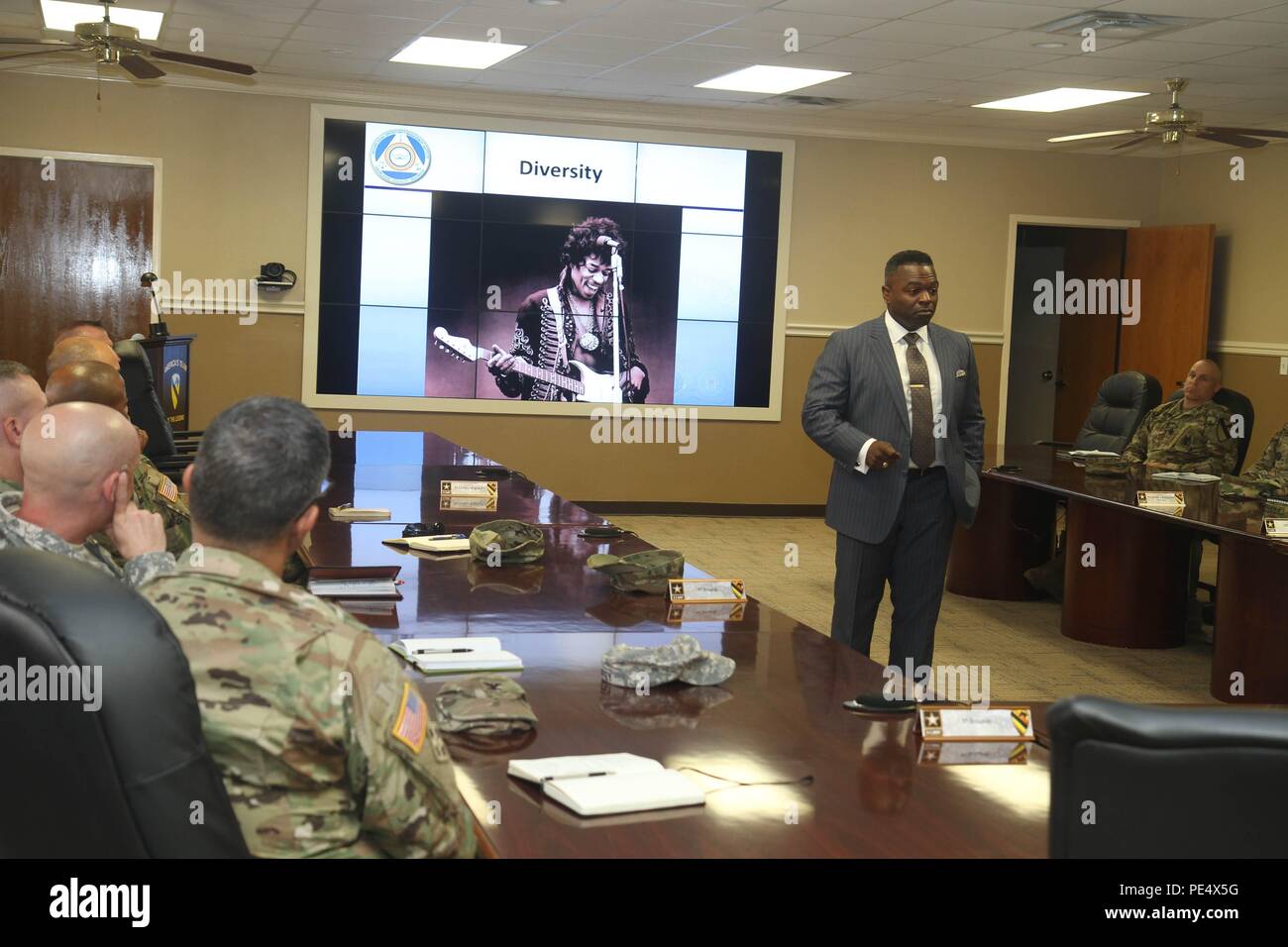 Jimmy hendrix army hi-res stock photography and images - Alamy