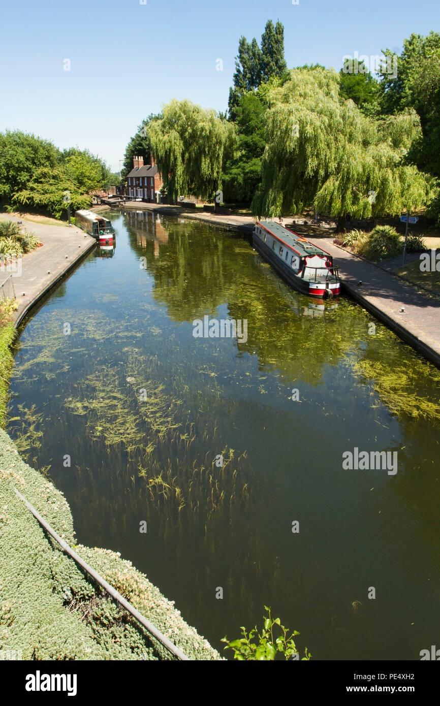 Wolverhampton city canal hi-res stock photography and images - Alamy