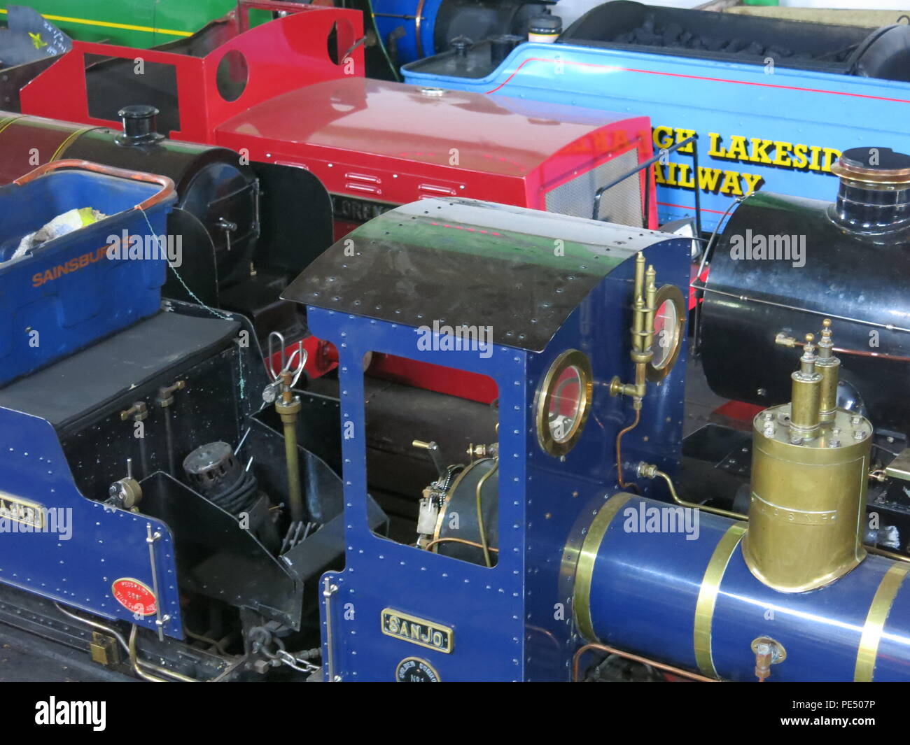 Lakeside train rides hi-res stock photography and images - Alamy