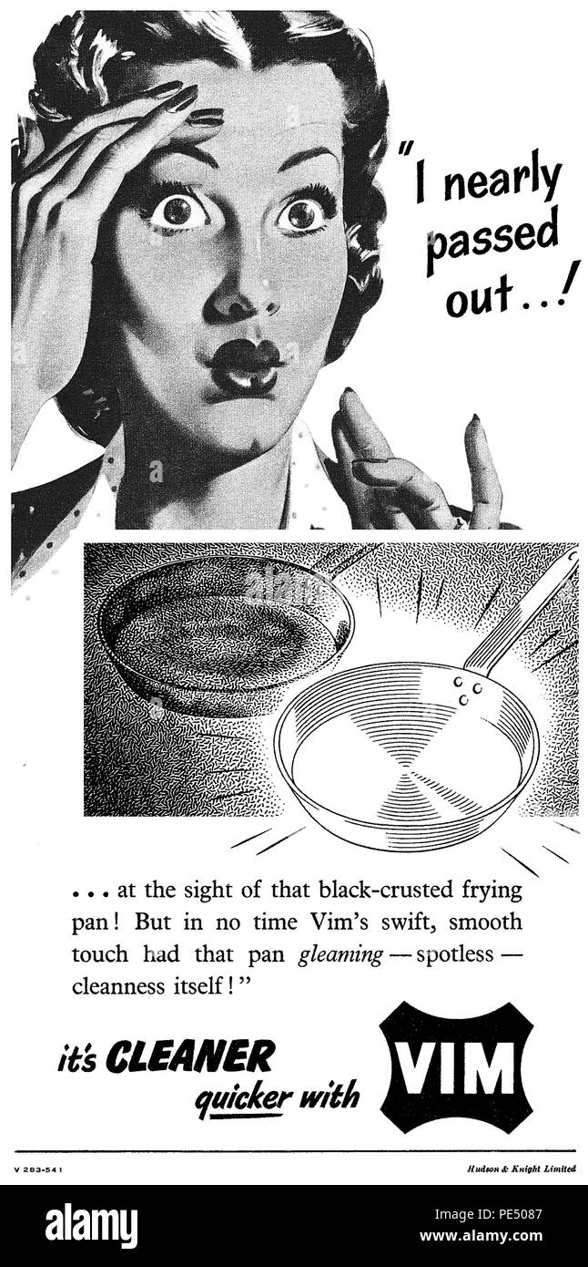 Housewife 1950s hi-res stock photography and images - Alamy