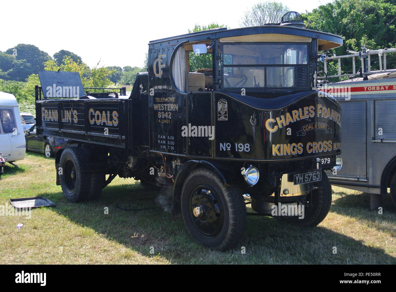 A 1927 Sentinel Super Steam Wagon 3-Way Tipping Bed on display at ...