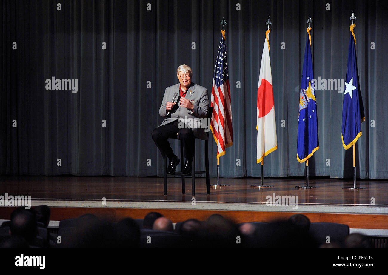Dave Roever, a Vietnam veteran, shares his story of resiliency with ...