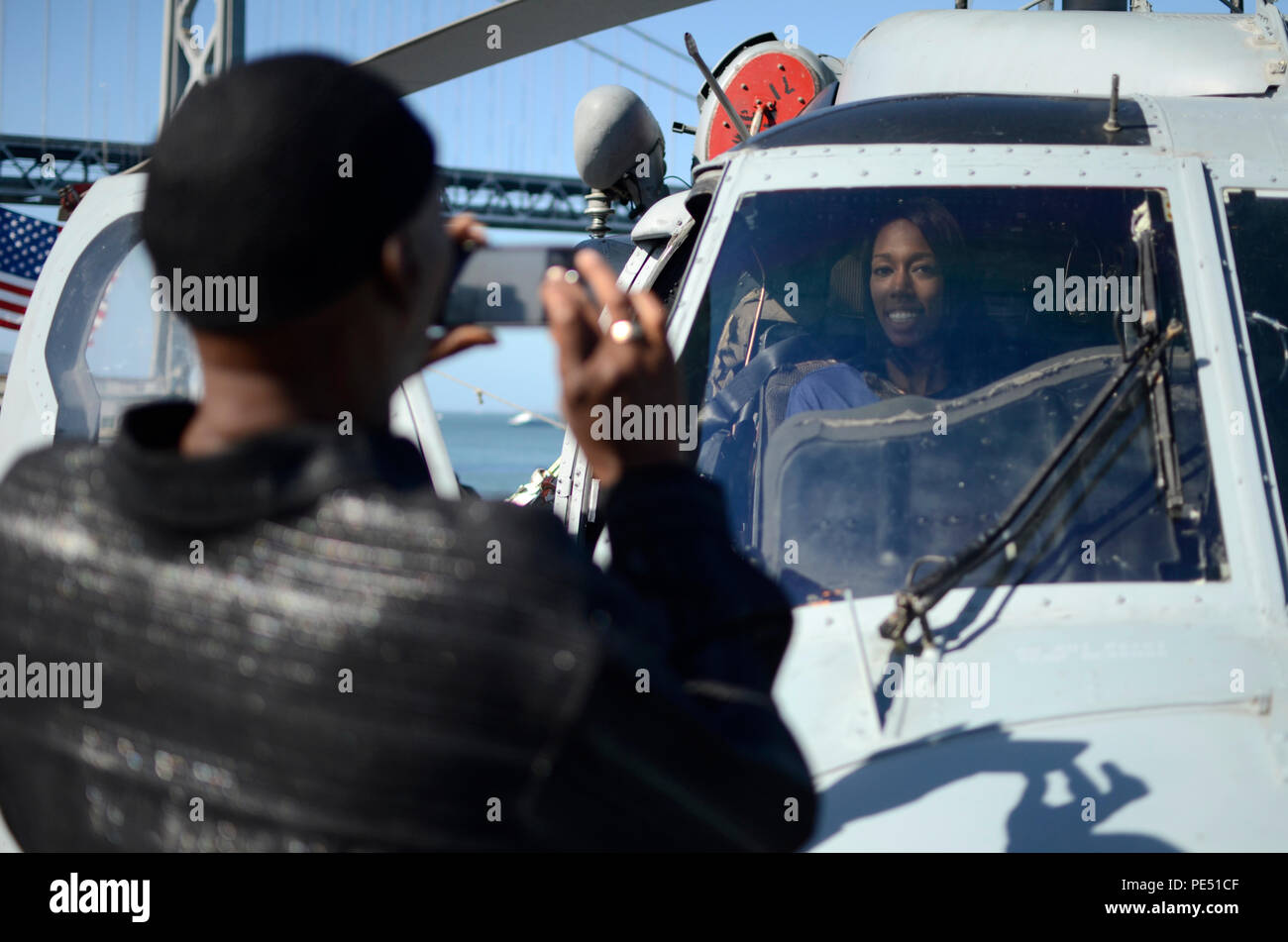 151005-N-RU841-002 SAN FRANCISCO (October 5, 2015) – David Jett takes a ...