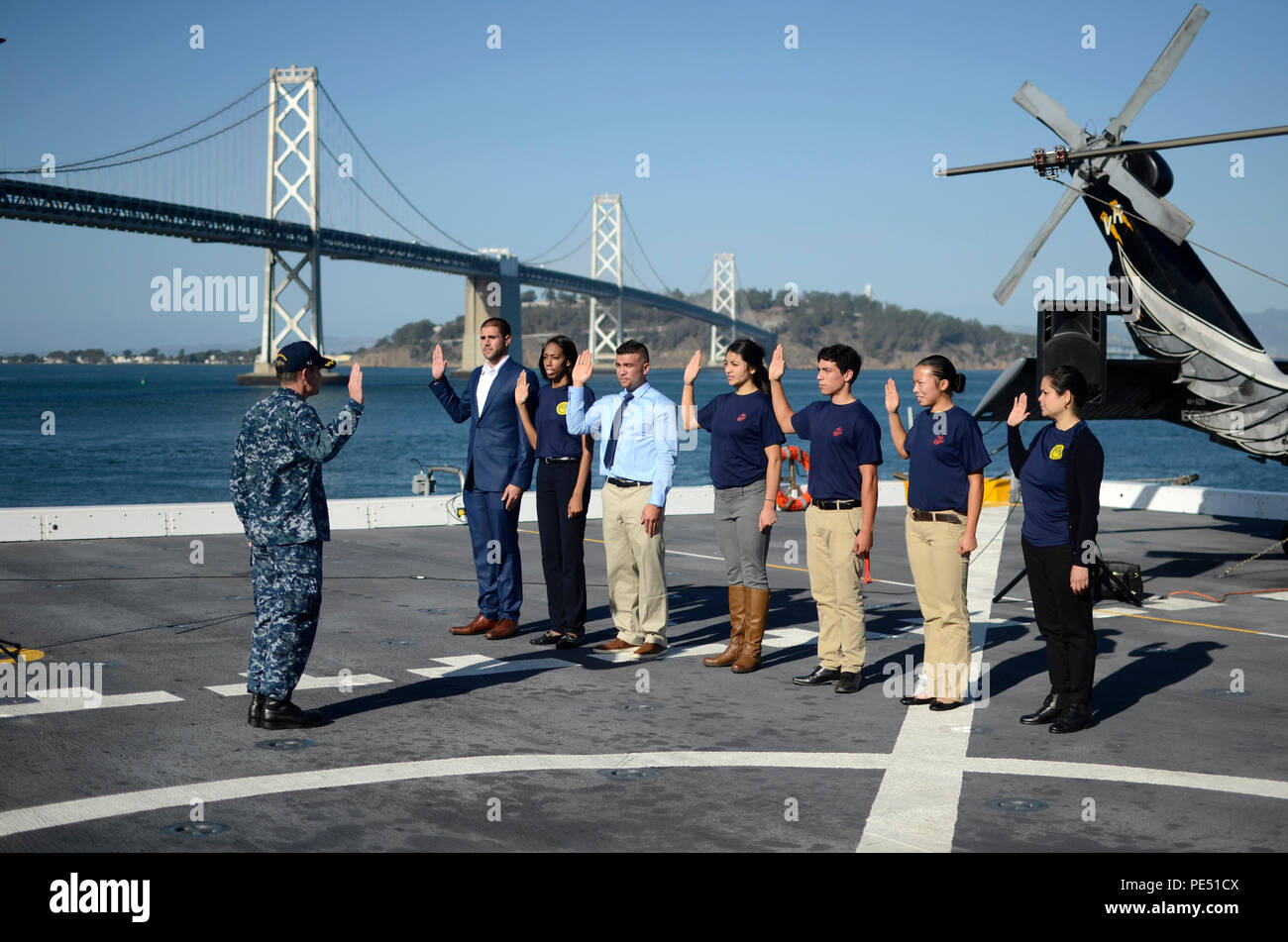 151005-N-RU841-005 SAN FRANCISCO (Oct. 5, 2015) – Capt. Leonard Reed ...