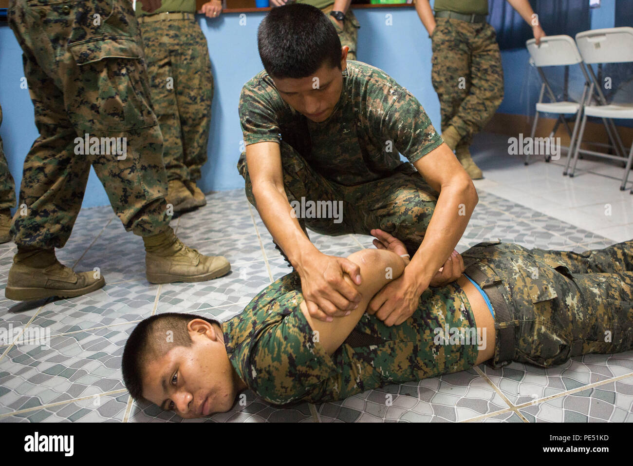Cabo Nelson Yaxcal, rifleman, Brigada de Infanteria Marina, practices ...