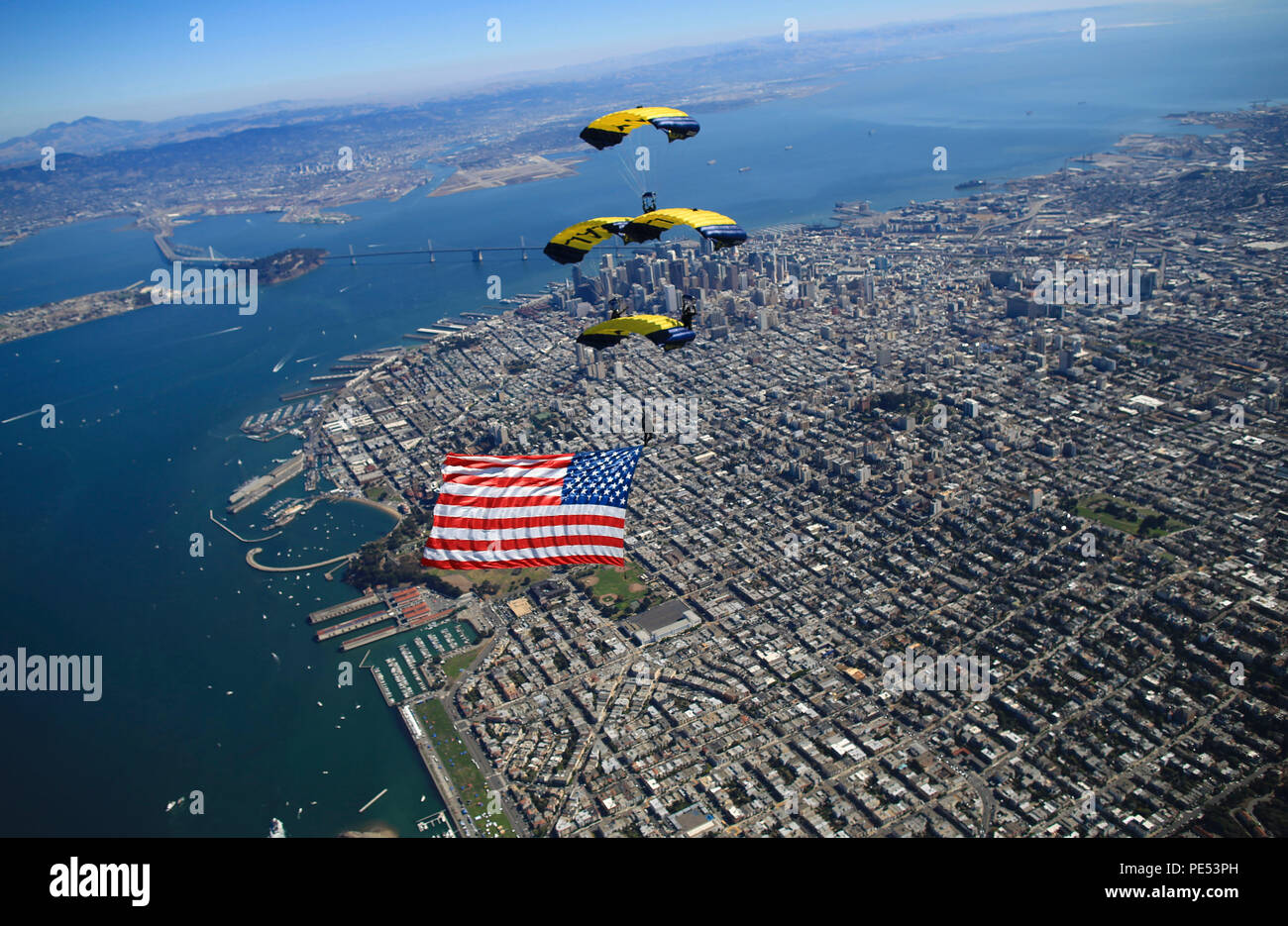 151009-N-ZZ999-174 SAN FRANCISCO (Oct. 9, 2015) – Members of the U.S ...