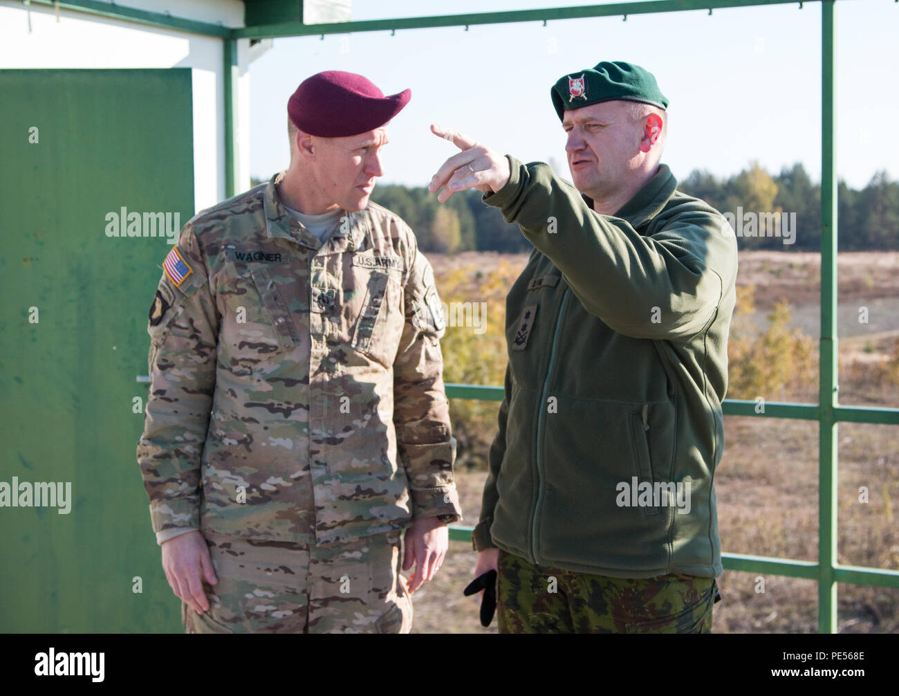 Leika hi-res stock photography and images - Alamy