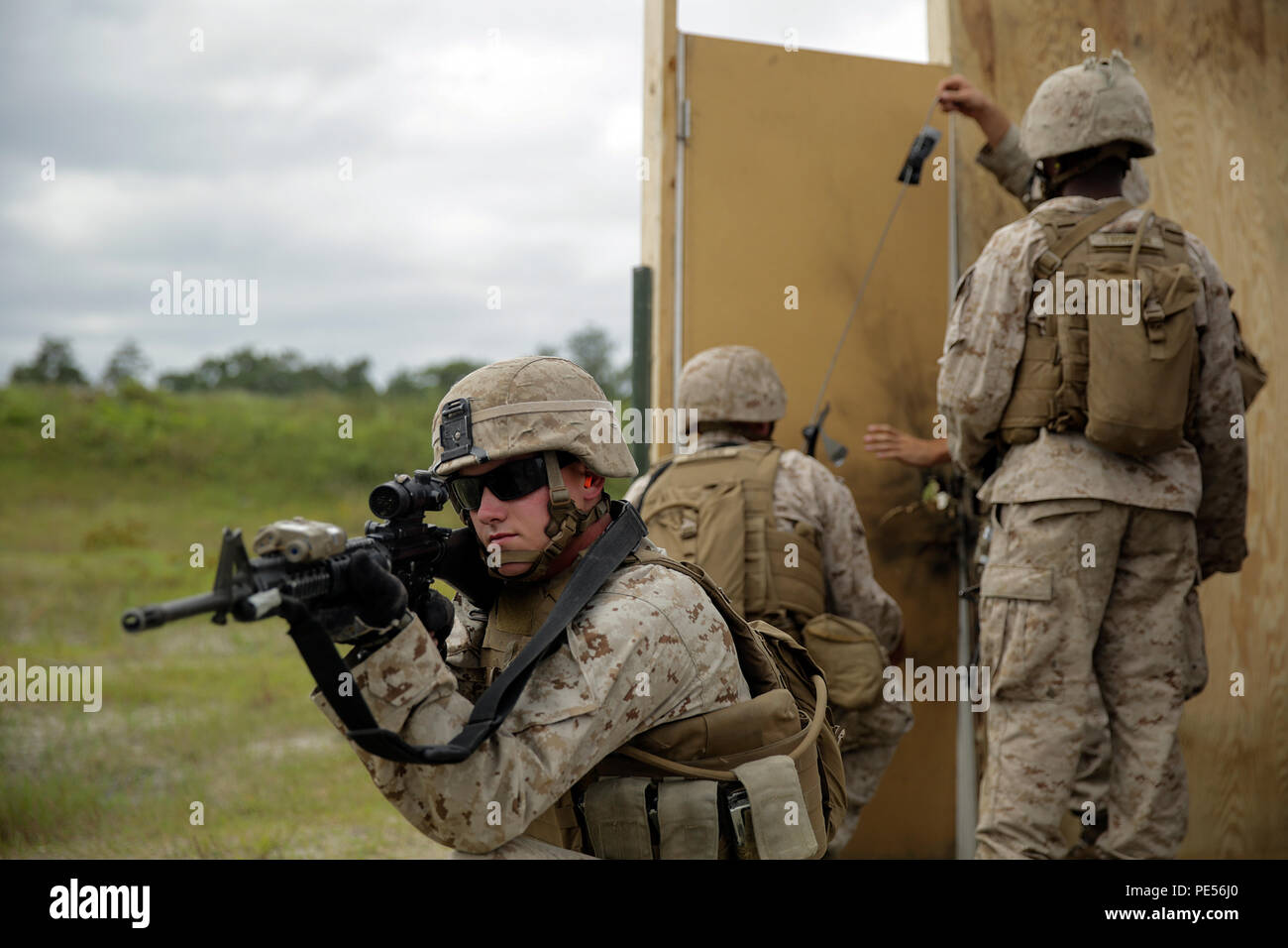 Demolitons hi-res stock photography and images - Alamy