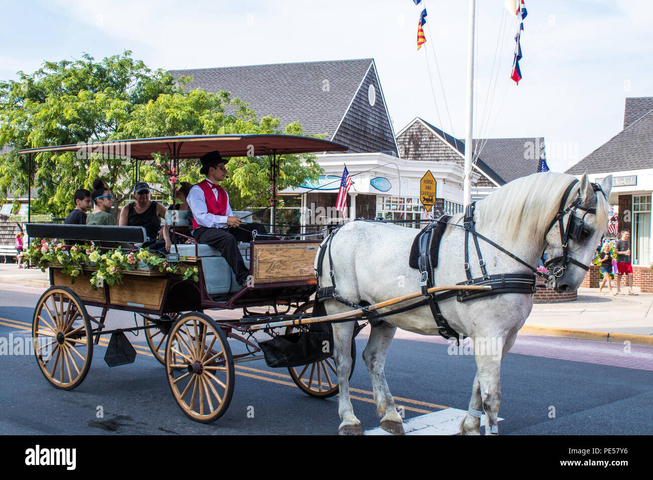 Recreational wagon hi-res stock photography and images - Alamy