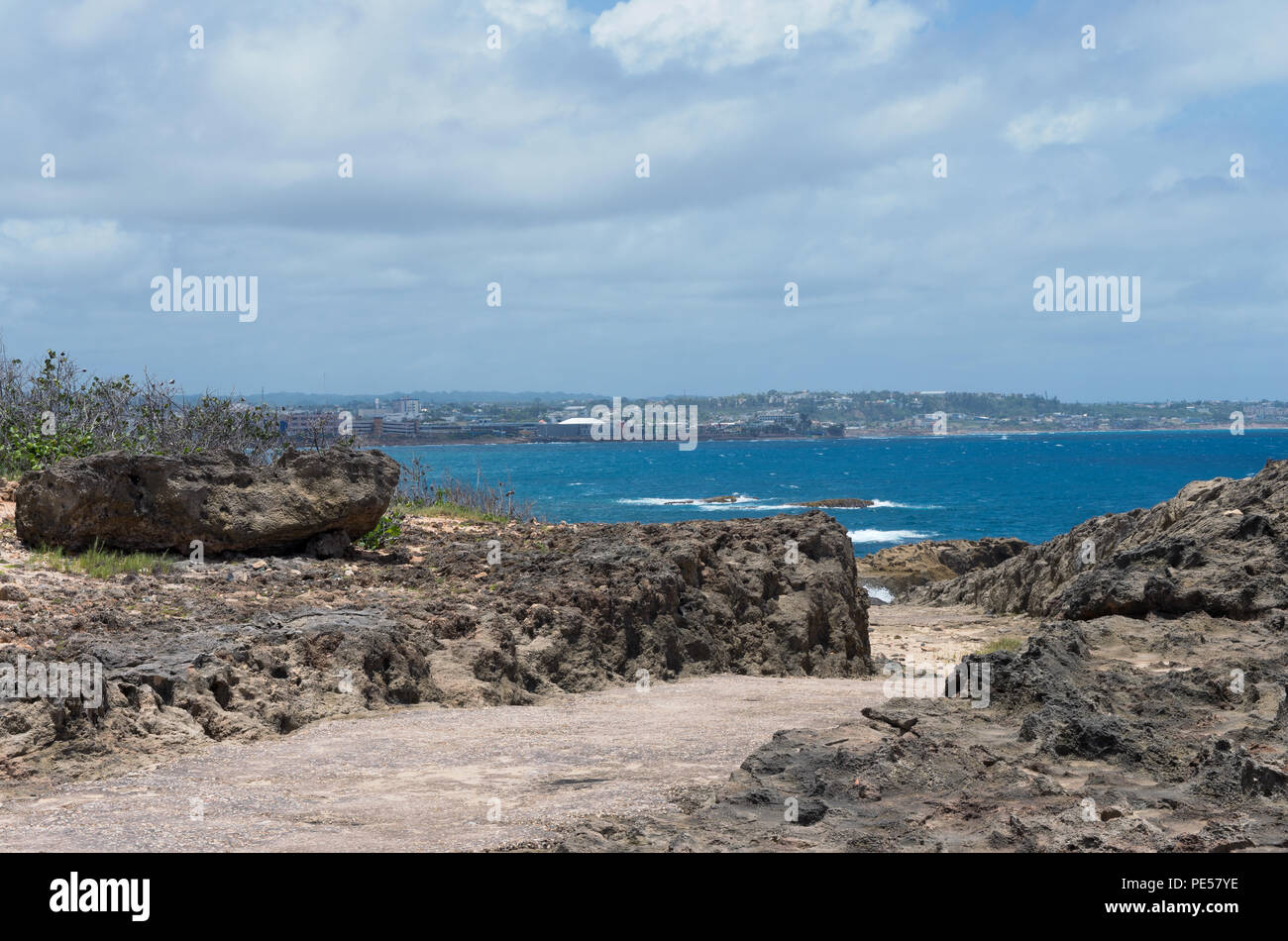 Arecibo puerto rico hi-res stock photography and images - Alamy