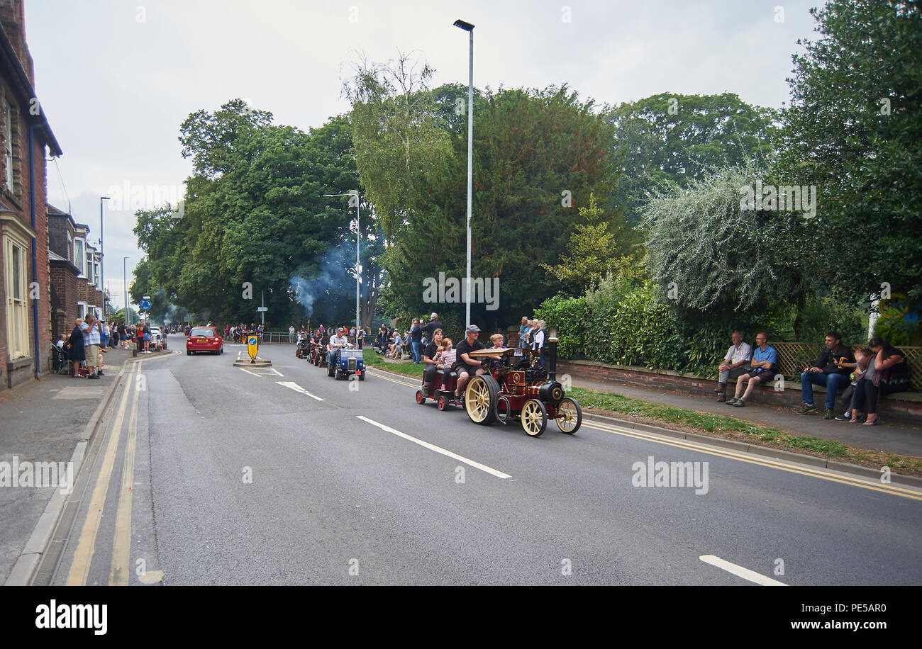 Replica miniature steam engines hi-res stock photography and images - Alamy