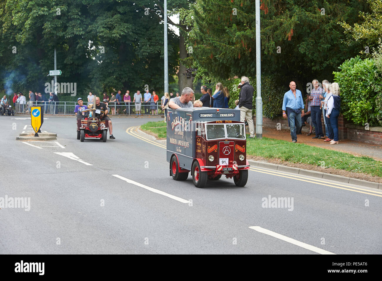 Miniature Steam Engines on the Road Run Through Driffield East ...