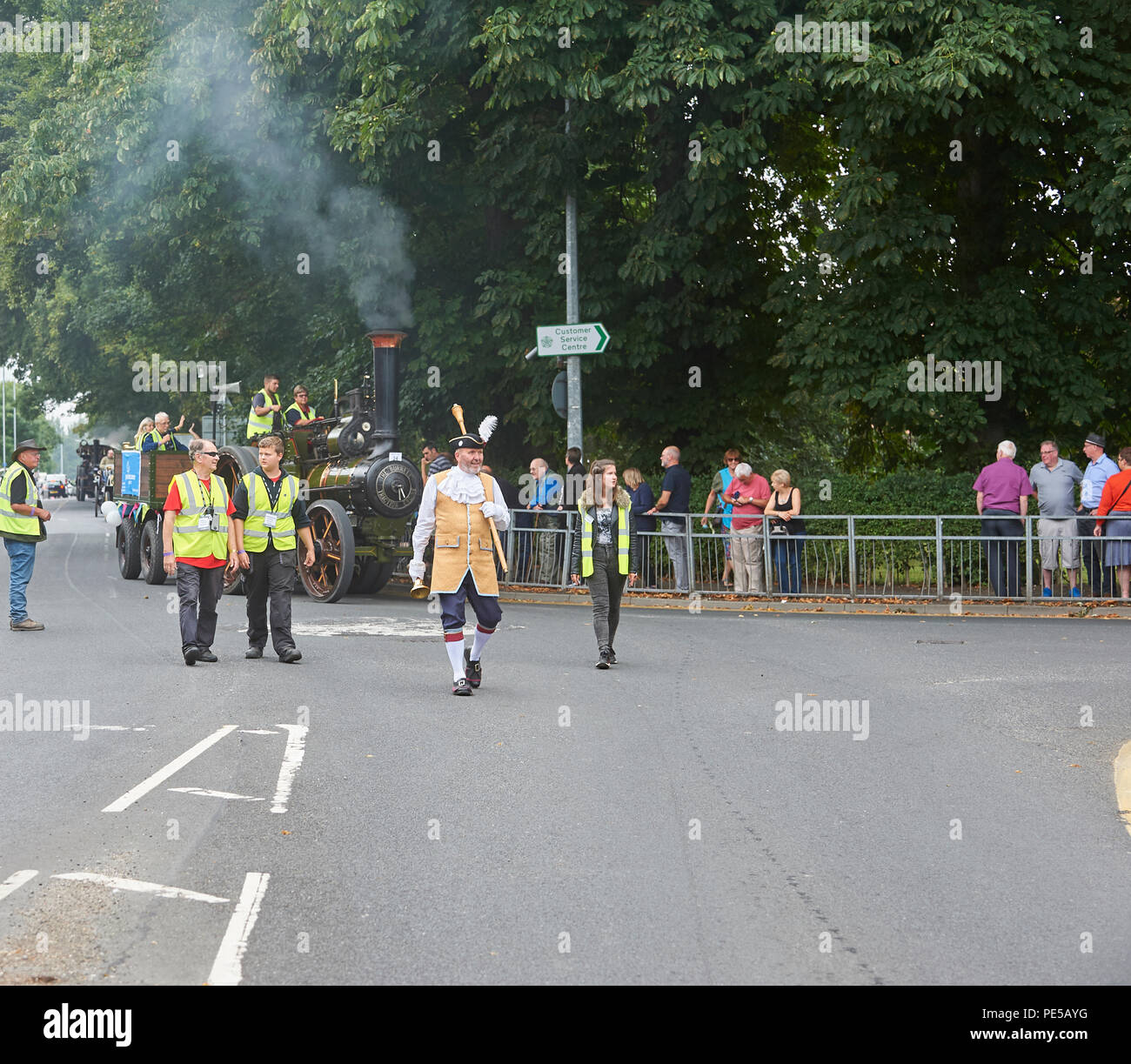Driffield Town Cryer heading the Vintage steam rally through the ...