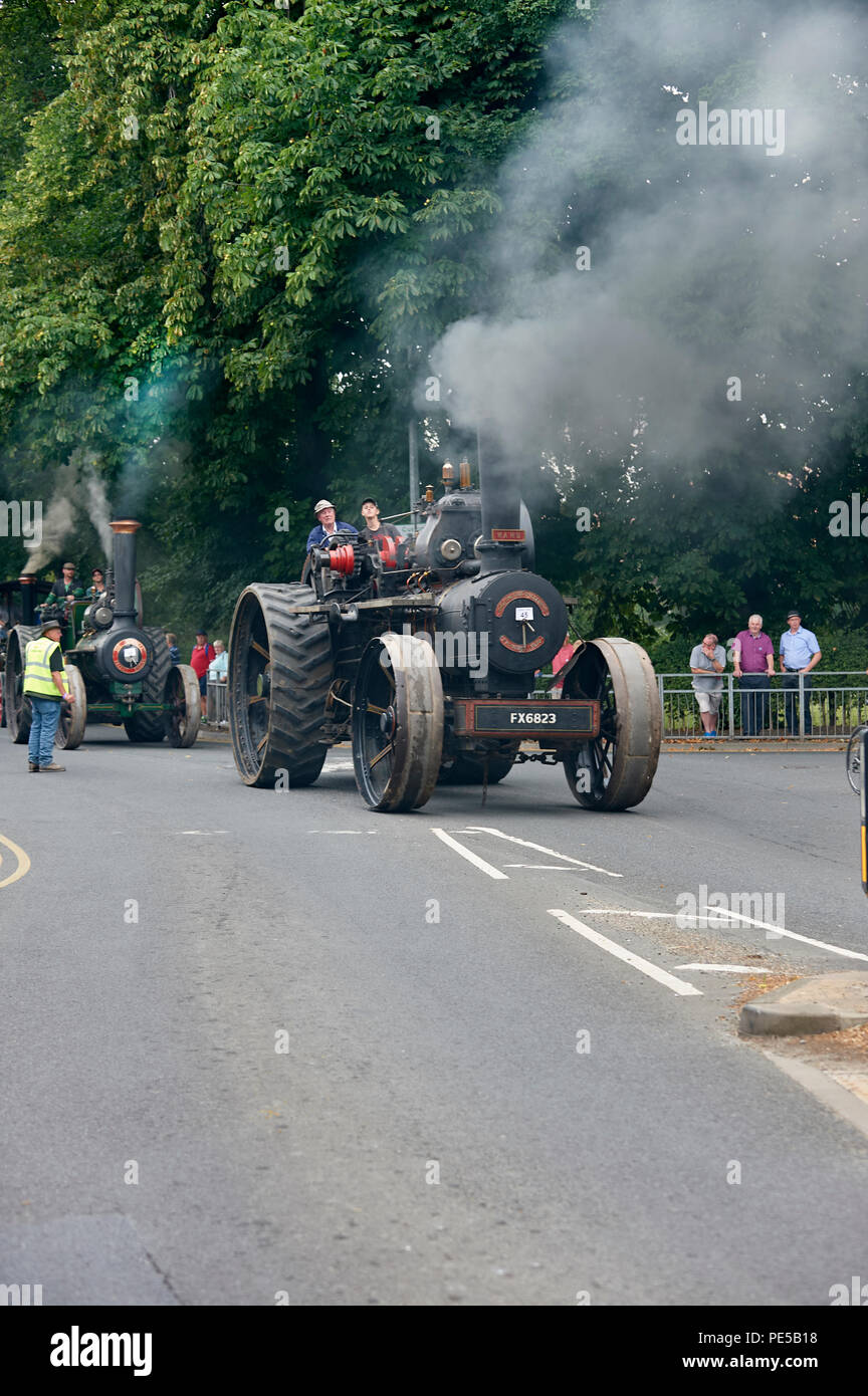 Steam Engines Driffield Steam Rally "Road Run" through the East ...
