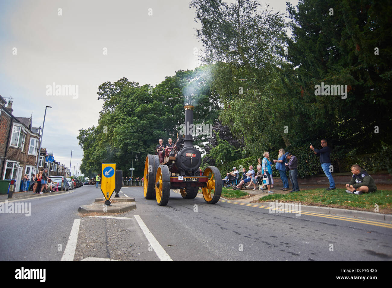 Steam Engines Driffield Steam Rally "Road Run" through the East ...