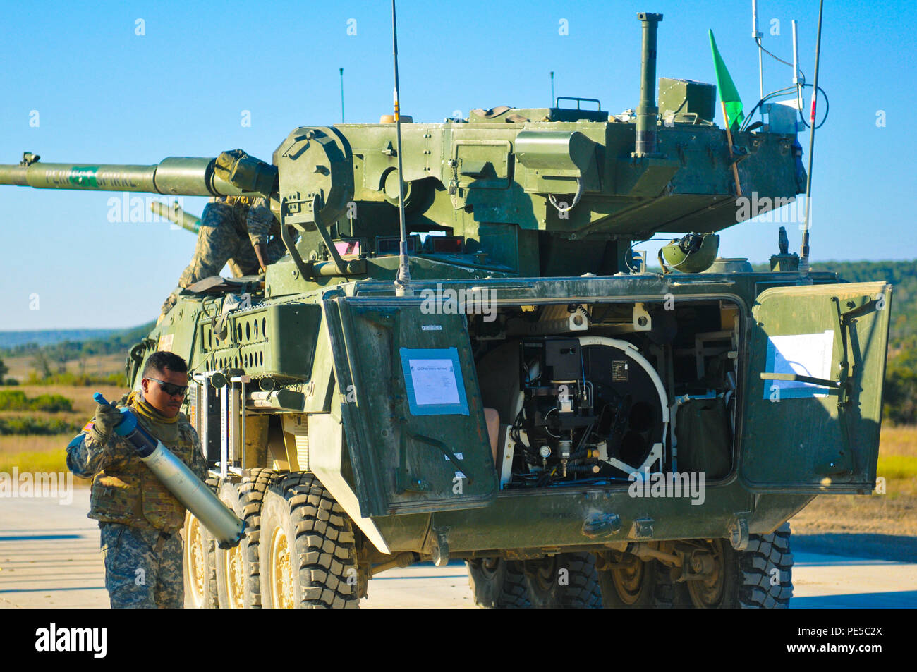 M1128 mobile gun system hi-res stock photography and images - Alamy