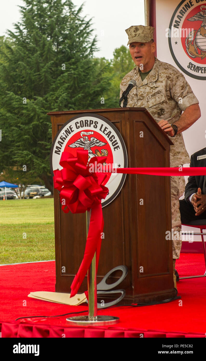 U.S. Marine Corps Lt. Gen. Robert S. Walsh, commanding officer, Marine ...