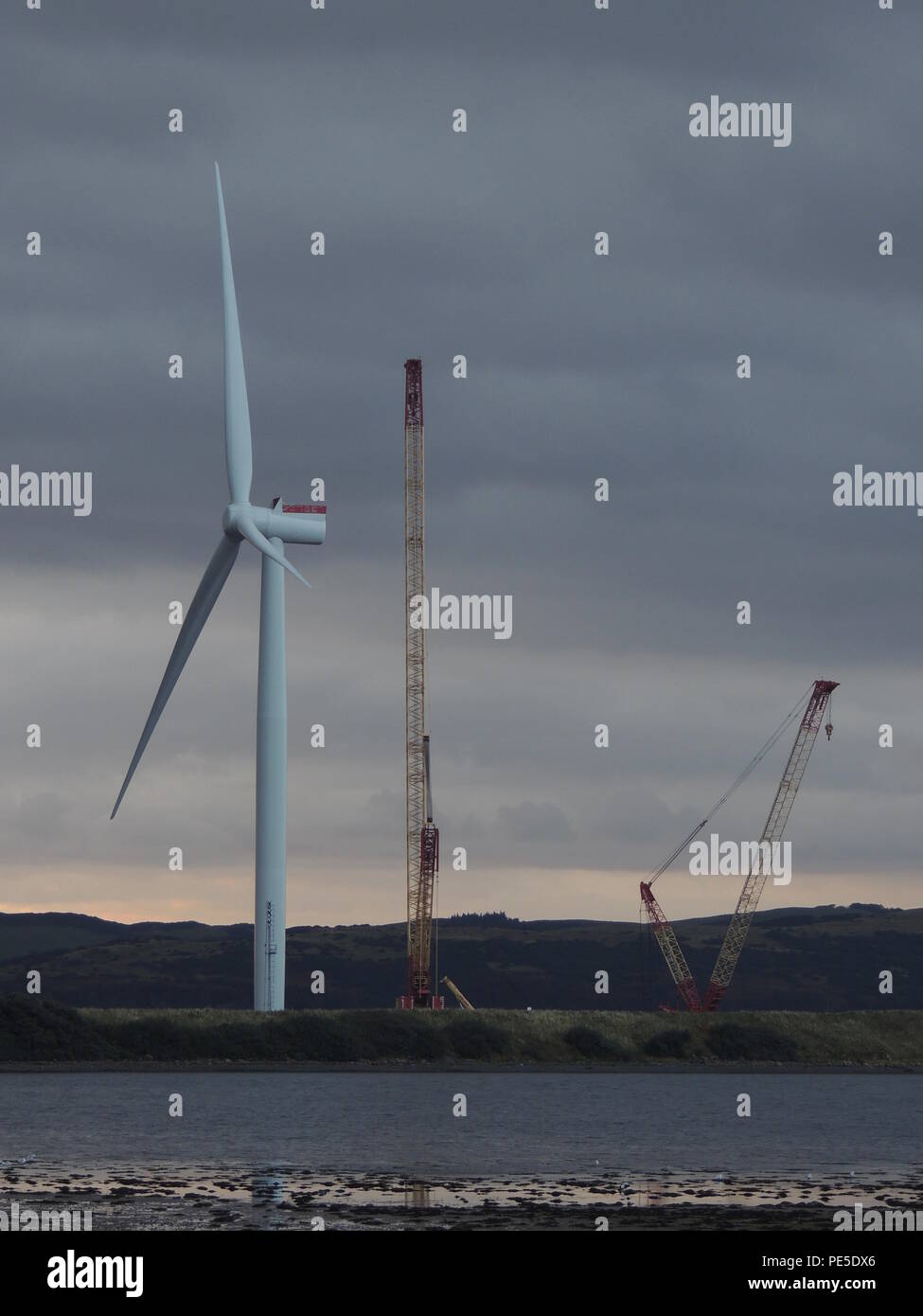 Hunterston offshore wind turbine test facility hi-res stock photography ...