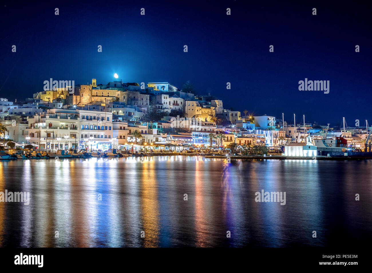Greek chora by night hi-res stock photography and images - Alamy