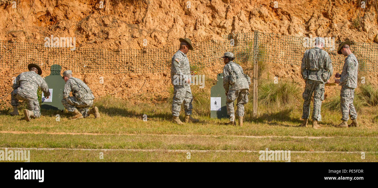 Army Reserve drill sergeants with the 108th Training Command (IET ...