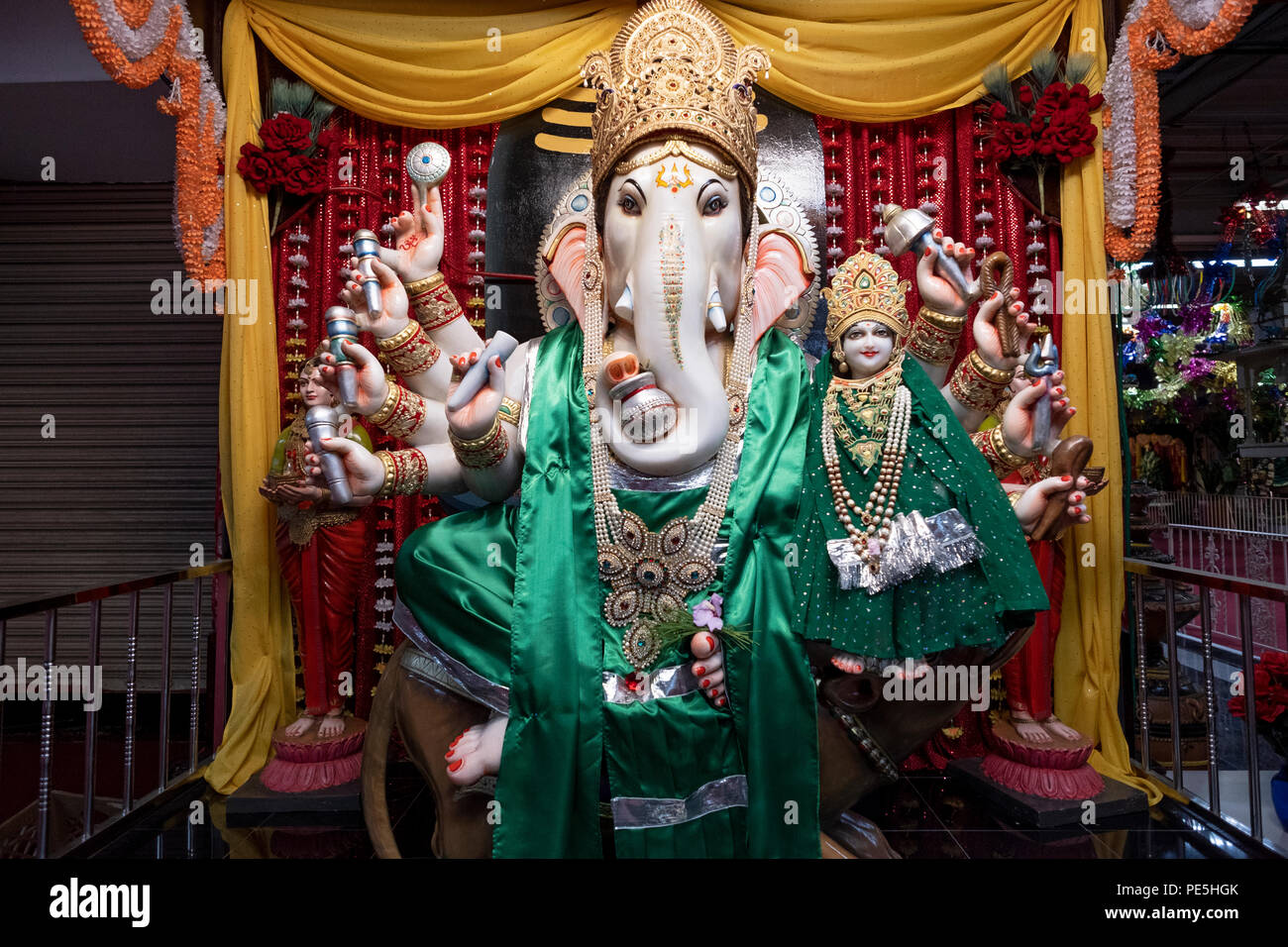 Ganesh temple queens hi-res stock photography and images - Alamy