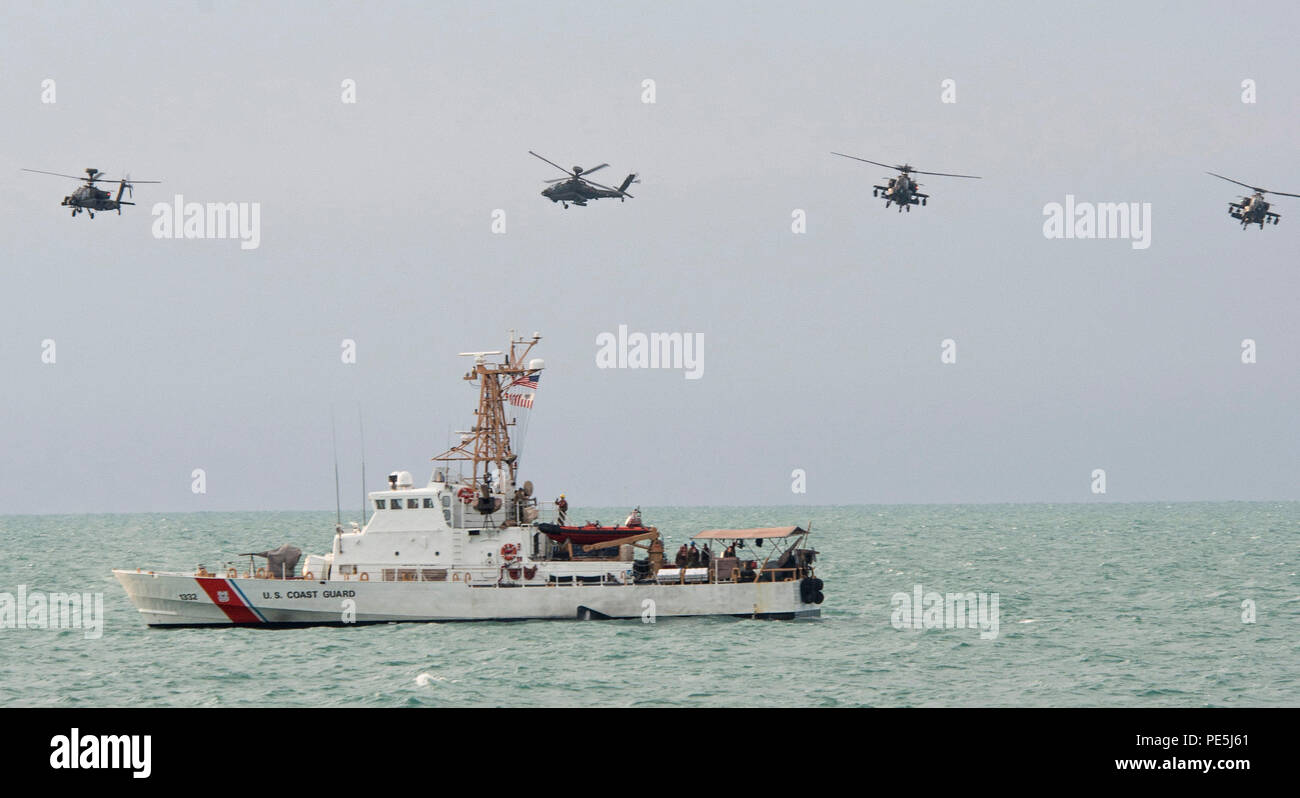 151103-N-CJ186-999 ARABIAN GULF (Nov. 3, 2015) The Island-class cutter ...