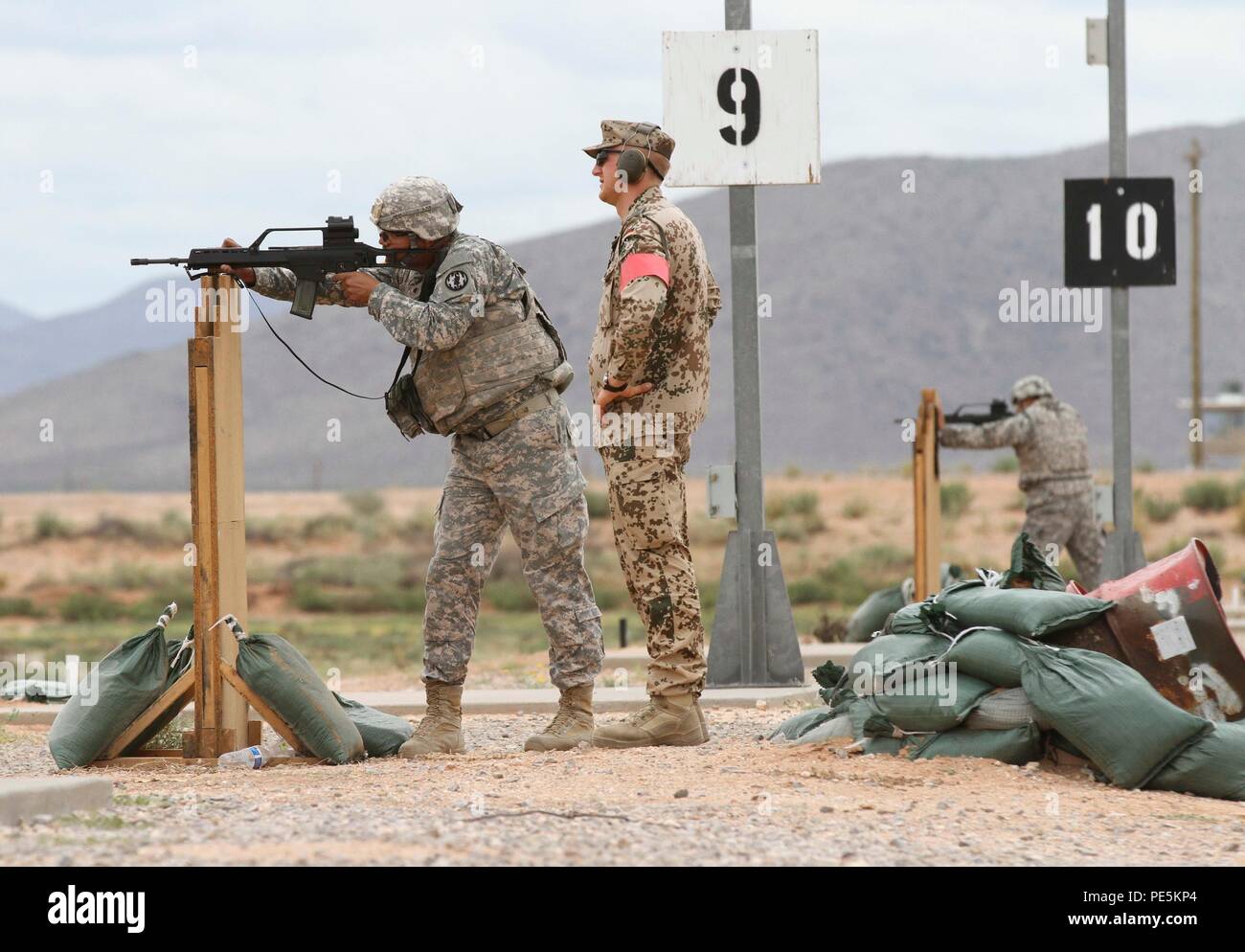 A Soldier from the 1st Armored Division completes qualification with ...