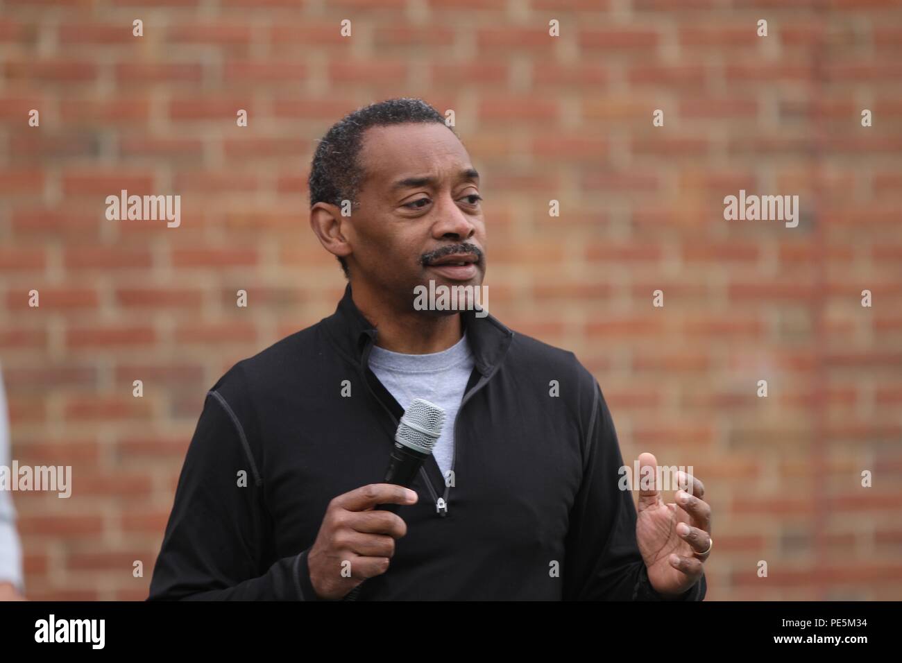 Dr. Woodson addressing crowd at Laps for Lexi Stock Photo - Alamy