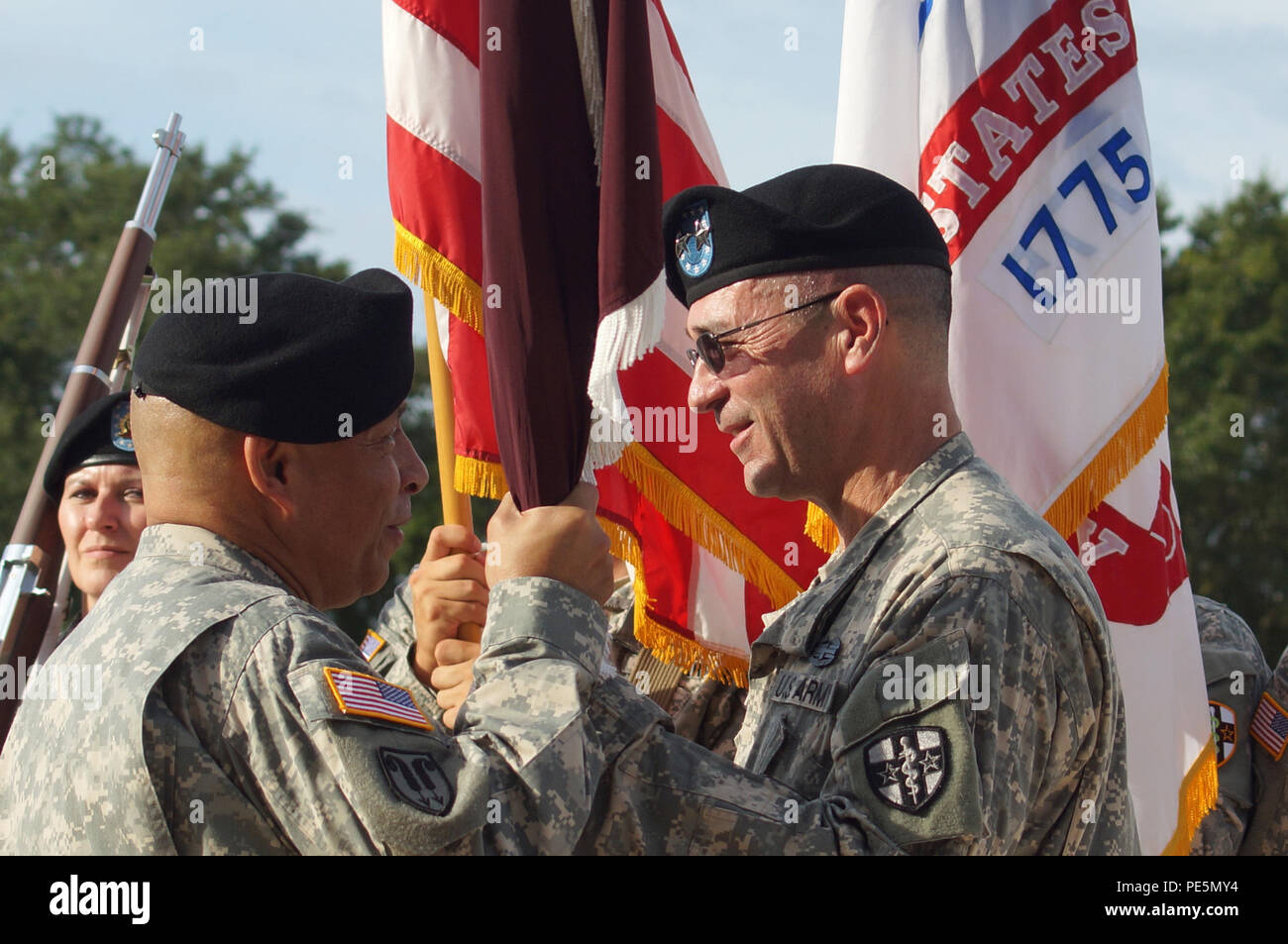 Maj. Gen. Bryan R. Kelly (right) the outgoing commander of the Army ...