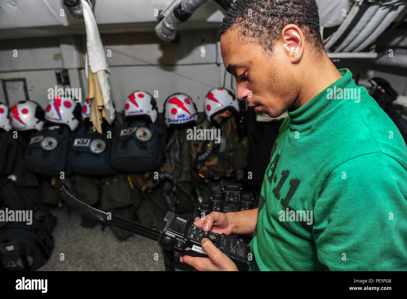 Paraloft hi-res stock photography and images - Alamy