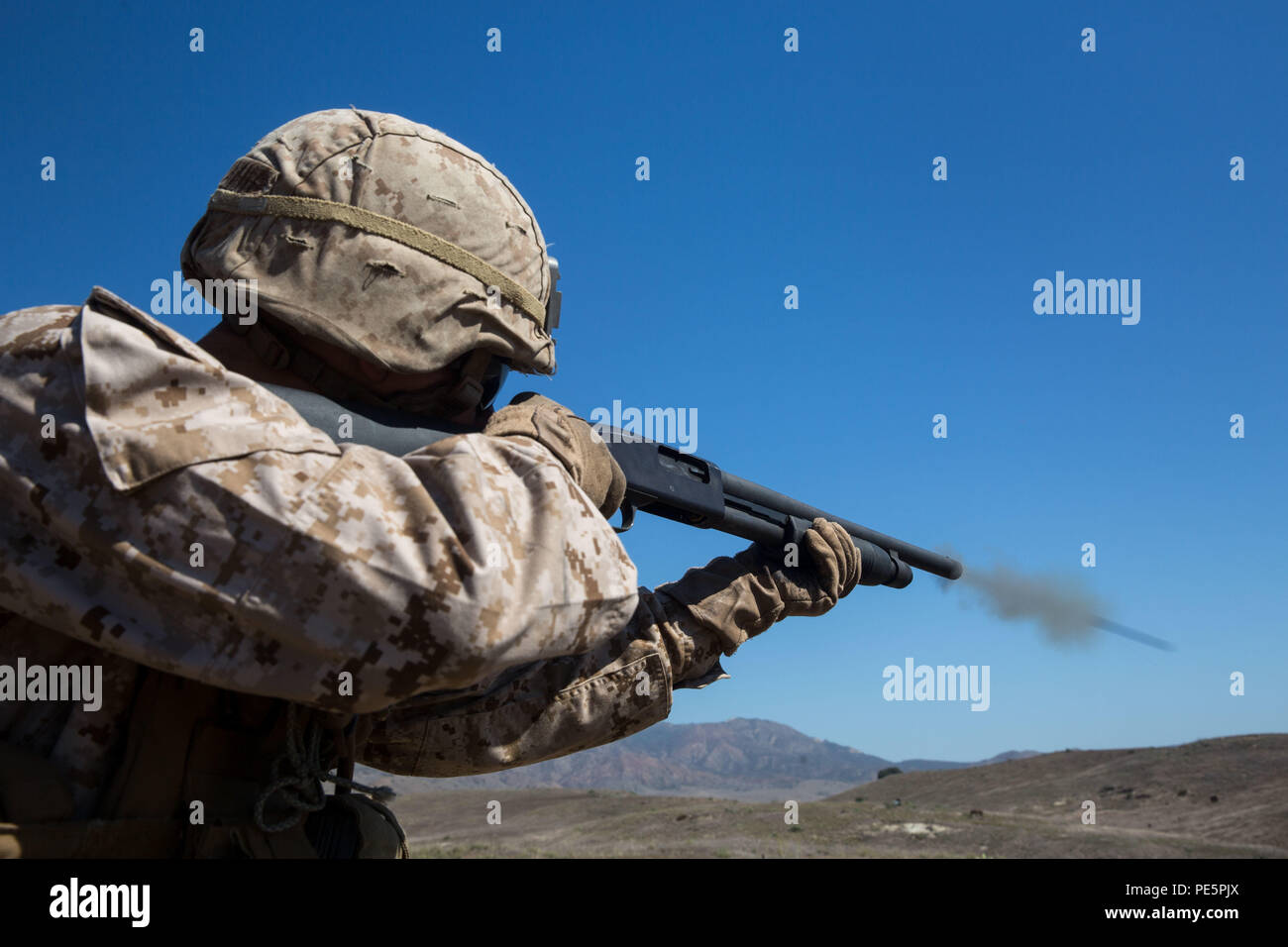 Mossberg 500 Shotgun High Resolution Stock Photography and Images - Alamy