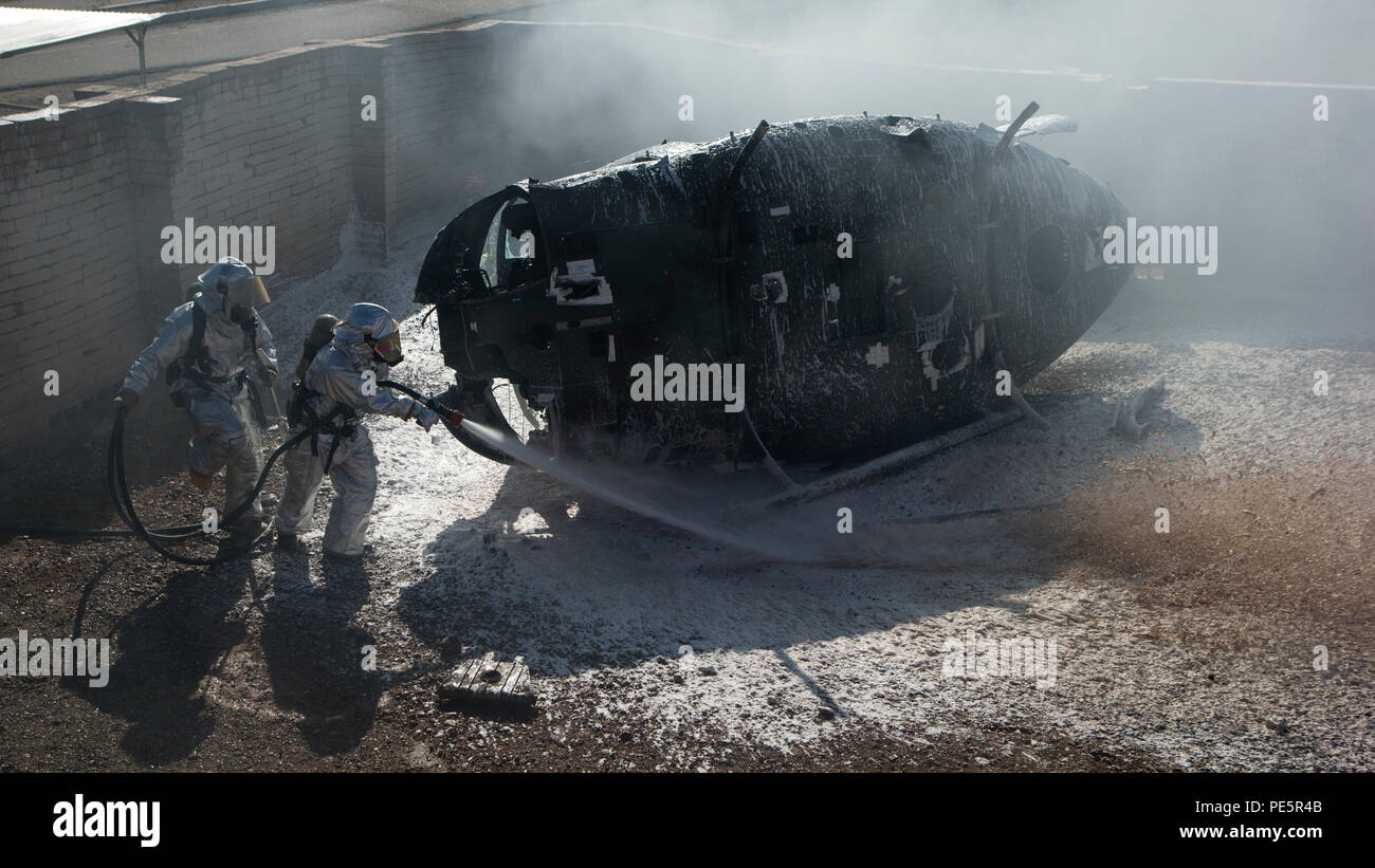 U.S. Marines assigned to Marine Wing Support Squadron 374 (MWSS-374 ...