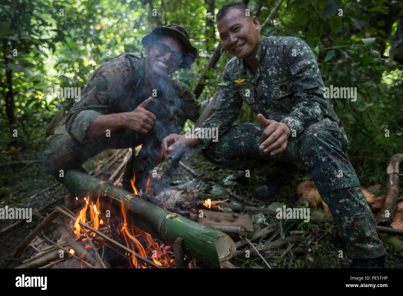 Jungle environment survival training hi-res stock photography and ...
