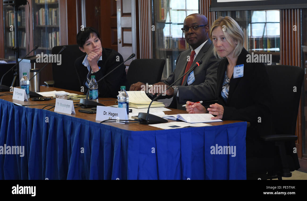 Cybersecurity governance hi-res stock photography and images - Alamy