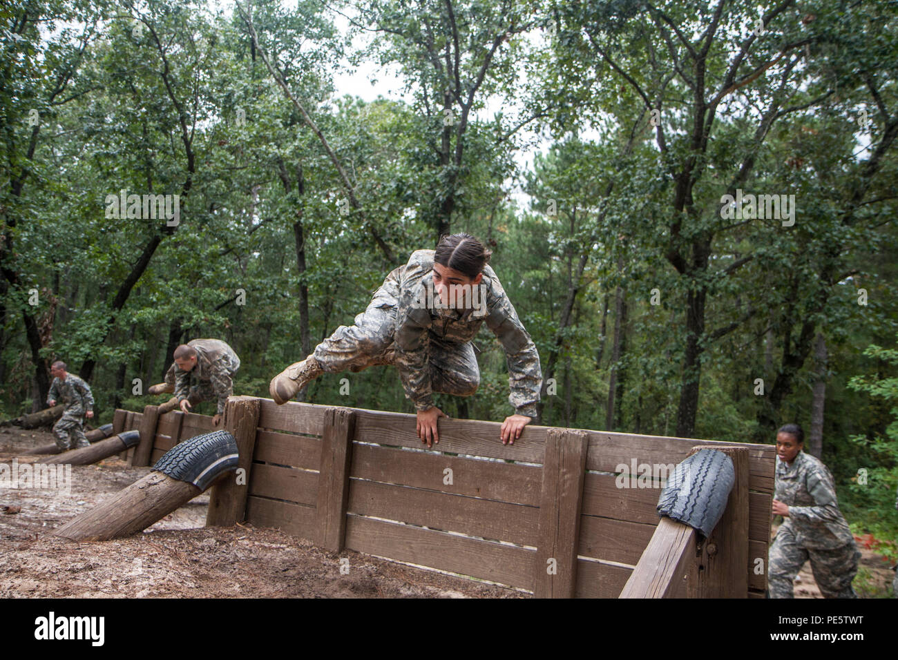 Army Pvt. Vanessa DaSilva, B Company, 3rd Battalion, 34th Infantry ...