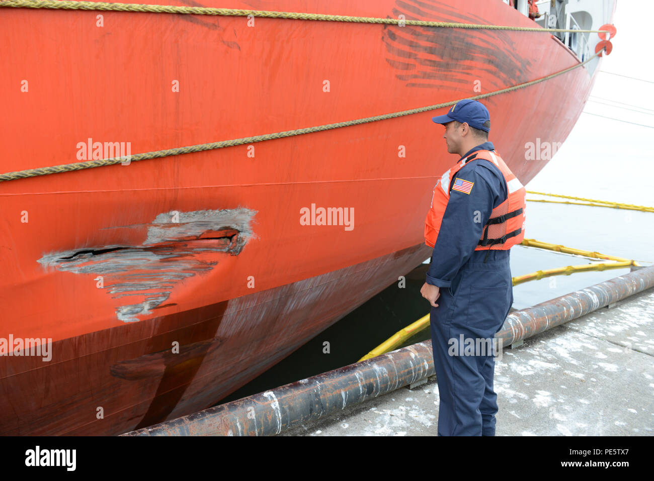 Capt dan travers hi-res stock photography and images - Alamy