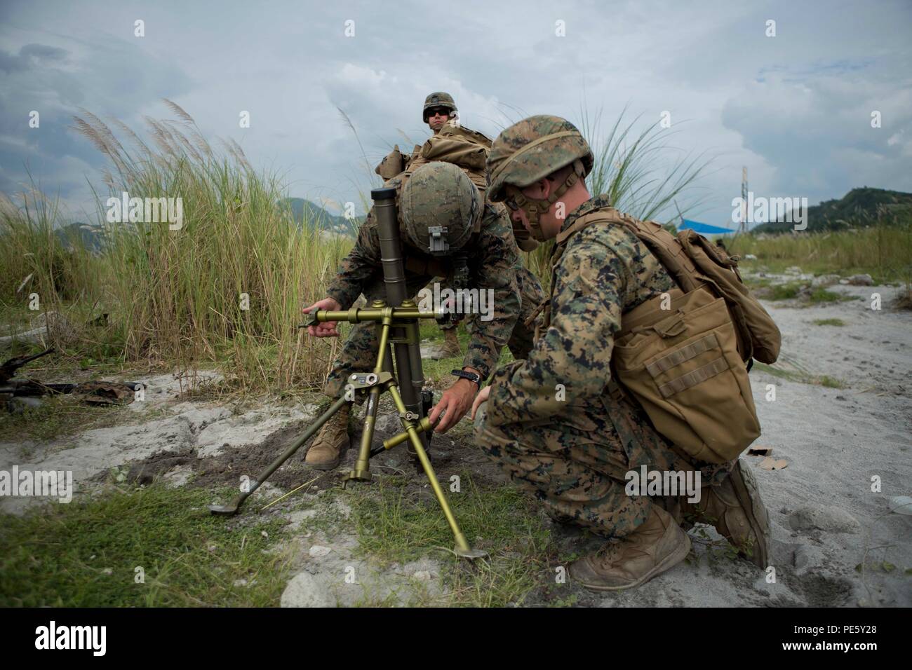 U.S. Marines from Echo Company, 2nd Battalion, 5th Marine Regiment, set ...