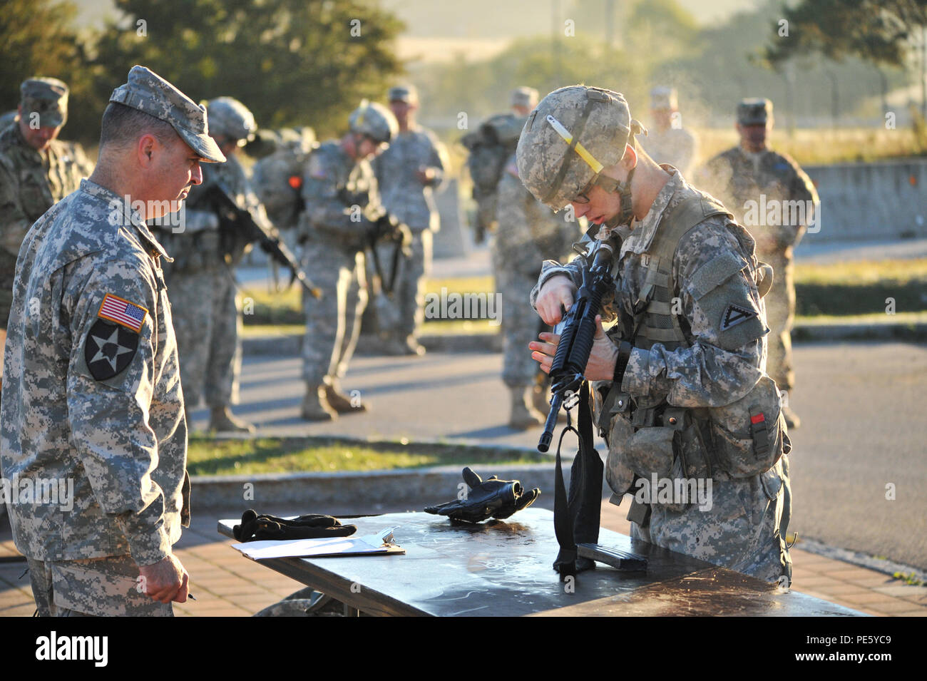 A U.S. Army Expert Infantryman Badge (EIB) candidate, with 7th Army ...