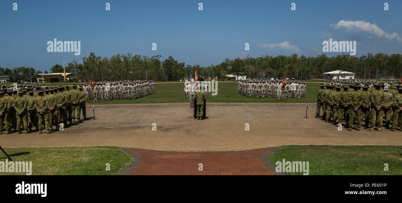 Australian Army Brig. Mick Ryan addresses U.S. Marines with 1st ...