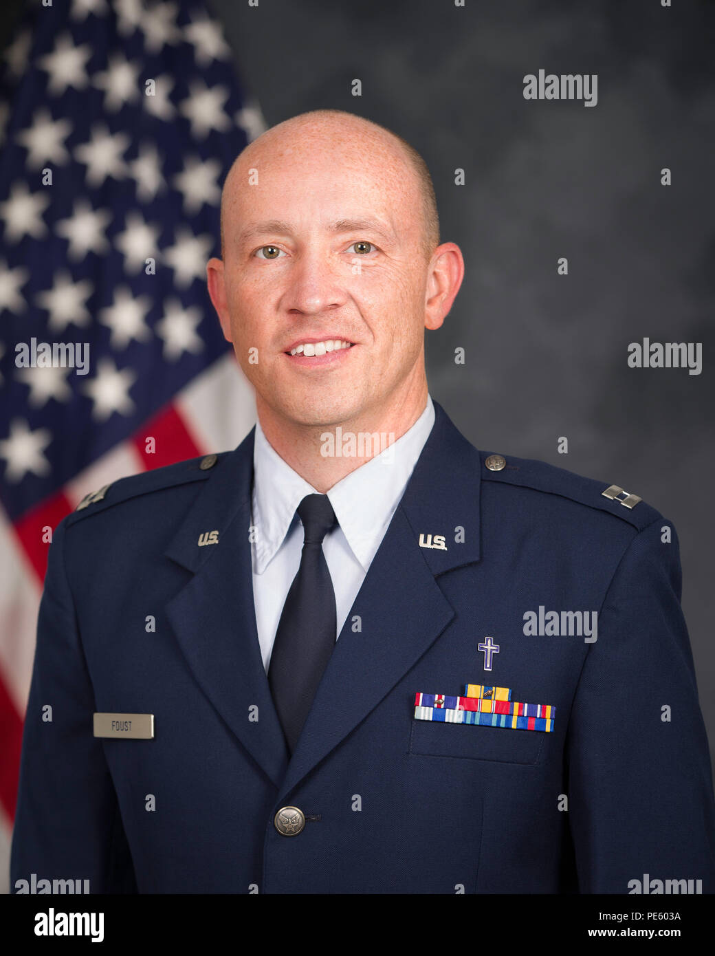Official portrait of Chaplain, the U.S. Air Force Chaplaincy at ...