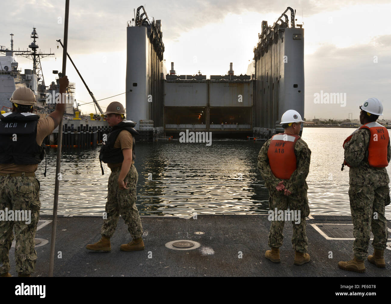150922-N-KK081-642 SAN DIEGO (Sept. 22, 2015) Sailors attached to ...