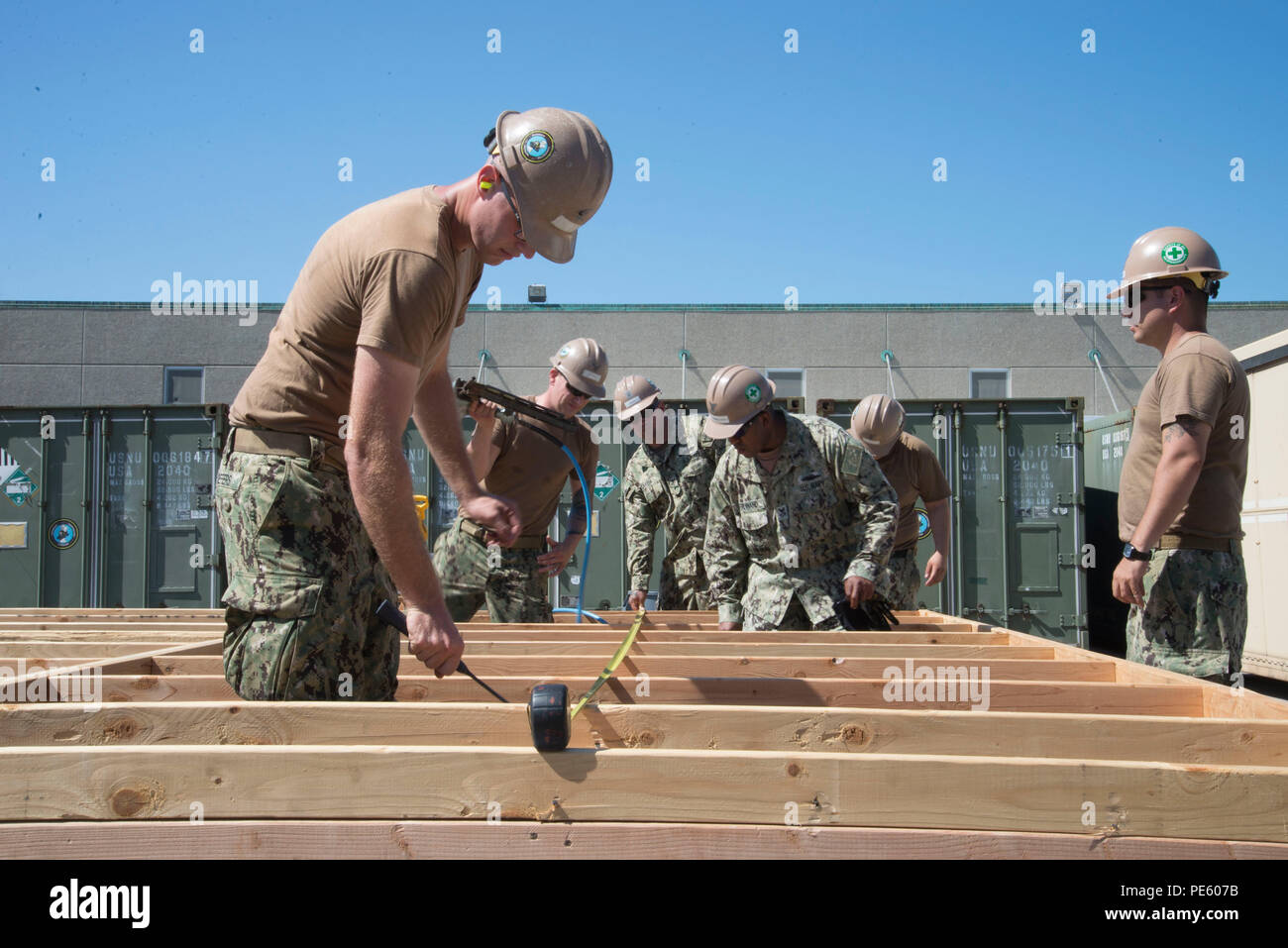 150923-N-ZZ999-072 SAN DIEGO (Sept. 23, 2015) Seabees, attached to ...