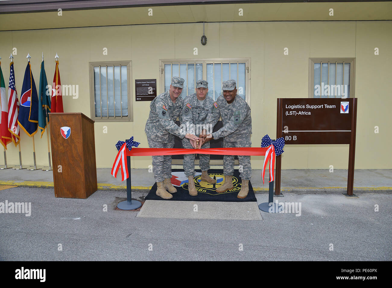 Maj. Gen. Kevin G. O'Connell (Left), commanding general of U.S. Army ...