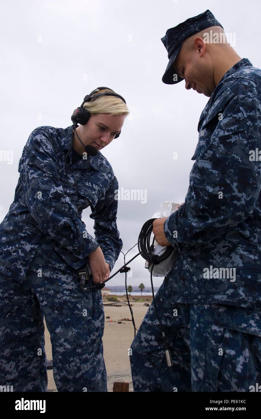 Naval special warfare centers hi-res stock photography and images - Alamy