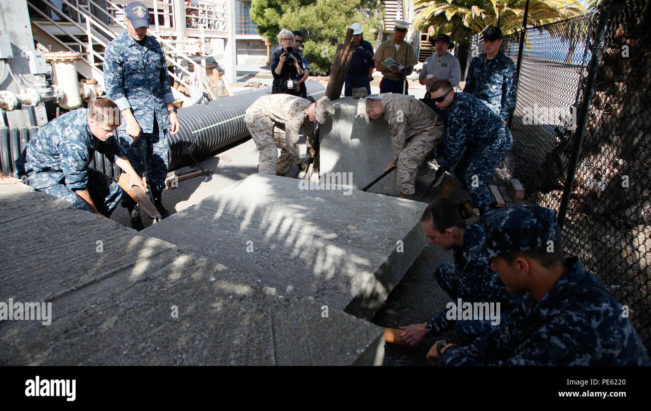 Commonly used tools hi-res stock photography and images - Alamy