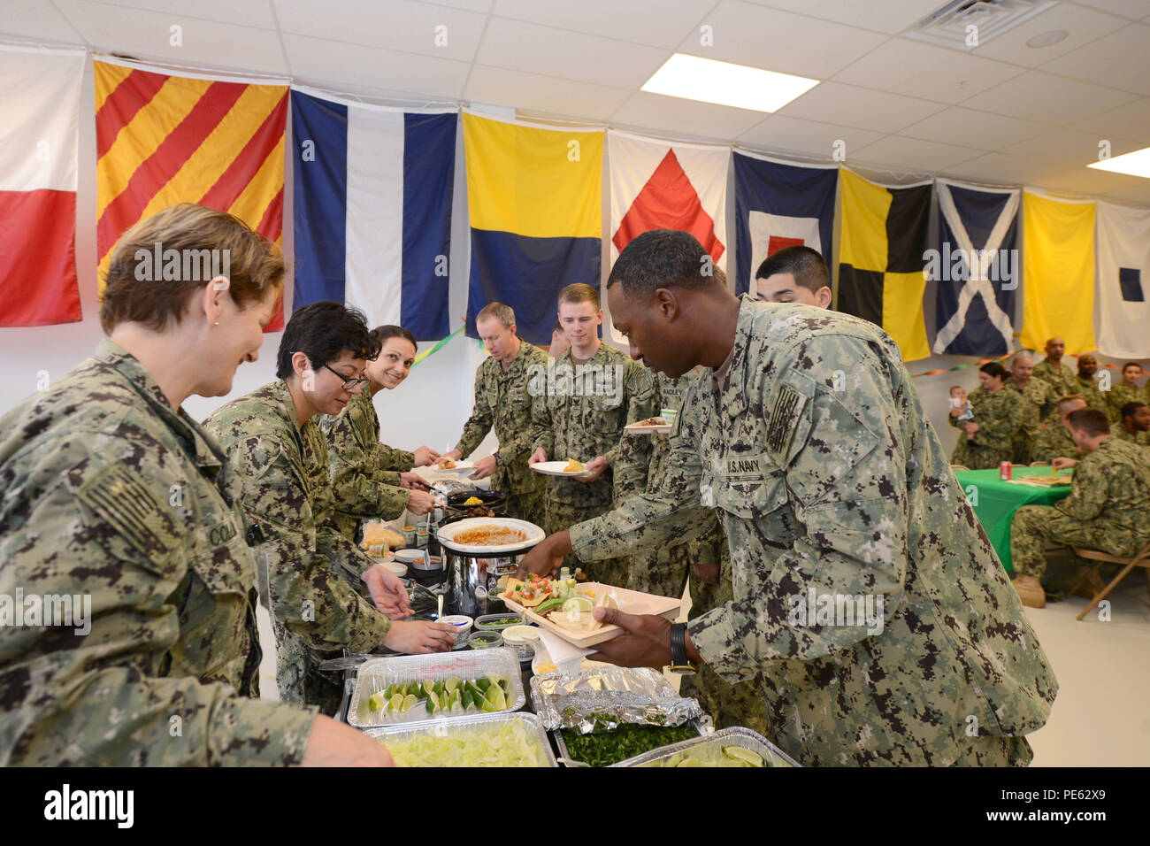 151007-N-CS762-014 WILLIAMSBURG, Va. (Oct. 7, 2015) - Sailors from Navy ...