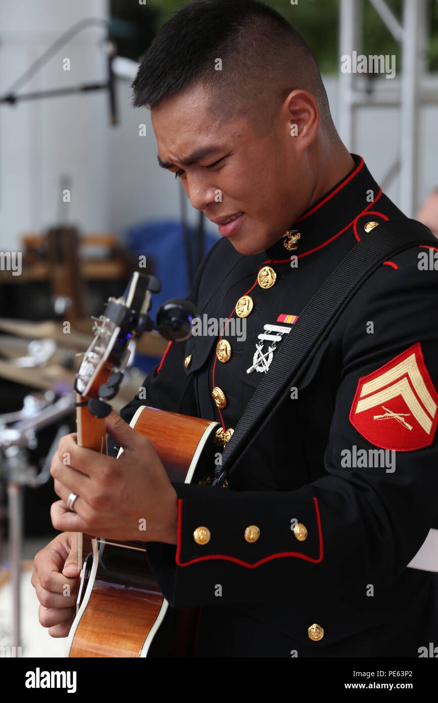 U.S. Marine Corps Cpl. Johnathan Soeung, guitarist, Jazz Combo, Parris ...