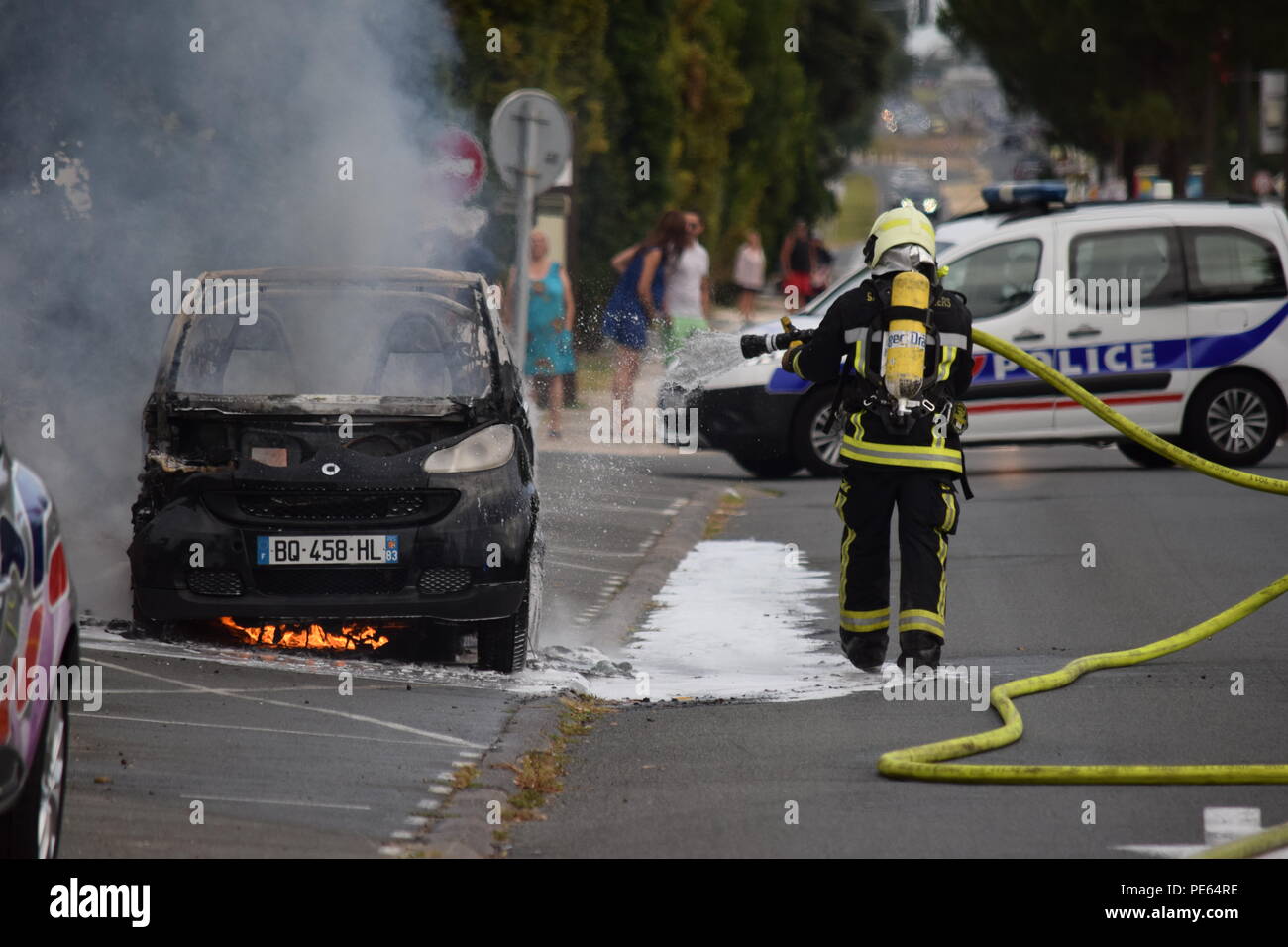 Incendie france nuage hi-res stock photography and images - Alamy
