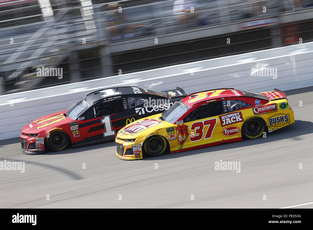 Chris owens hi-res stock photography and images - Alamy