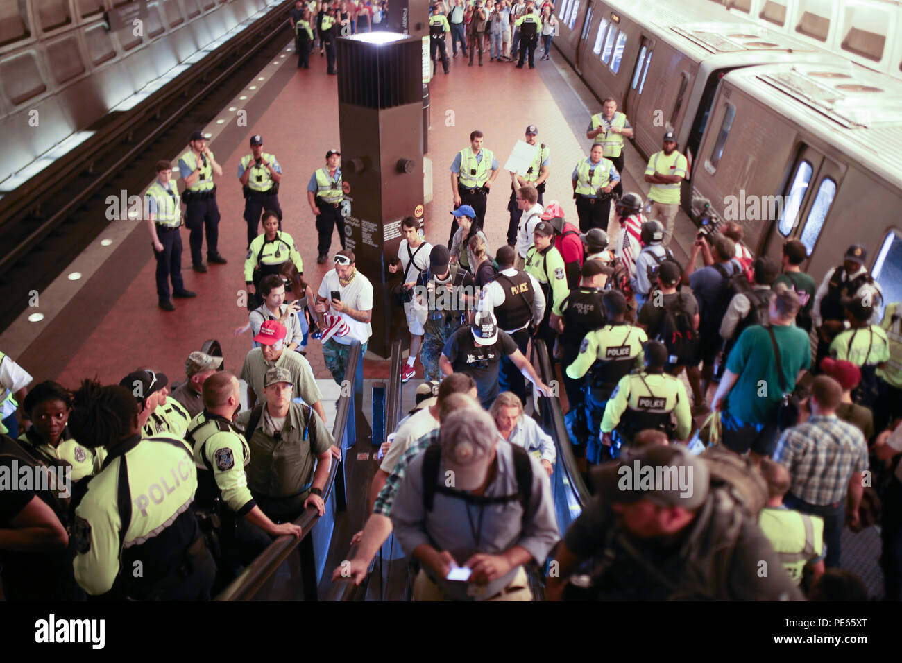 Police station exit hi-res stock photography and images - Alamy